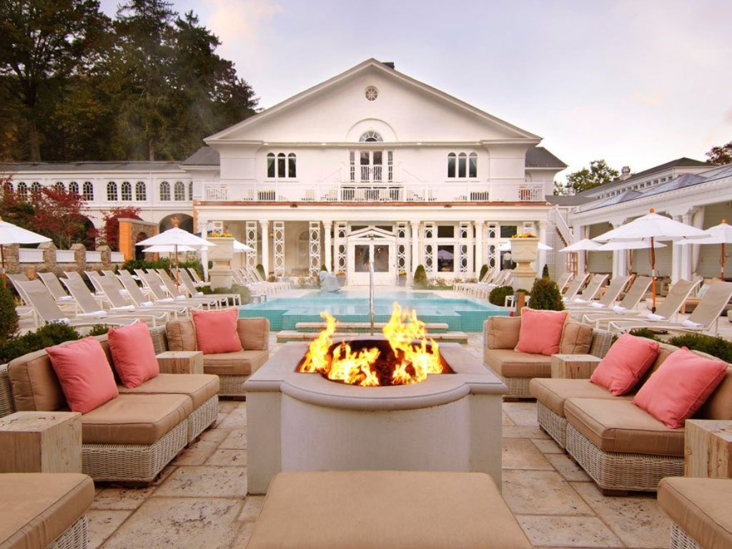 Top Luxury And Budget Hotels For First Time Visitors – Rockbridge Weekly